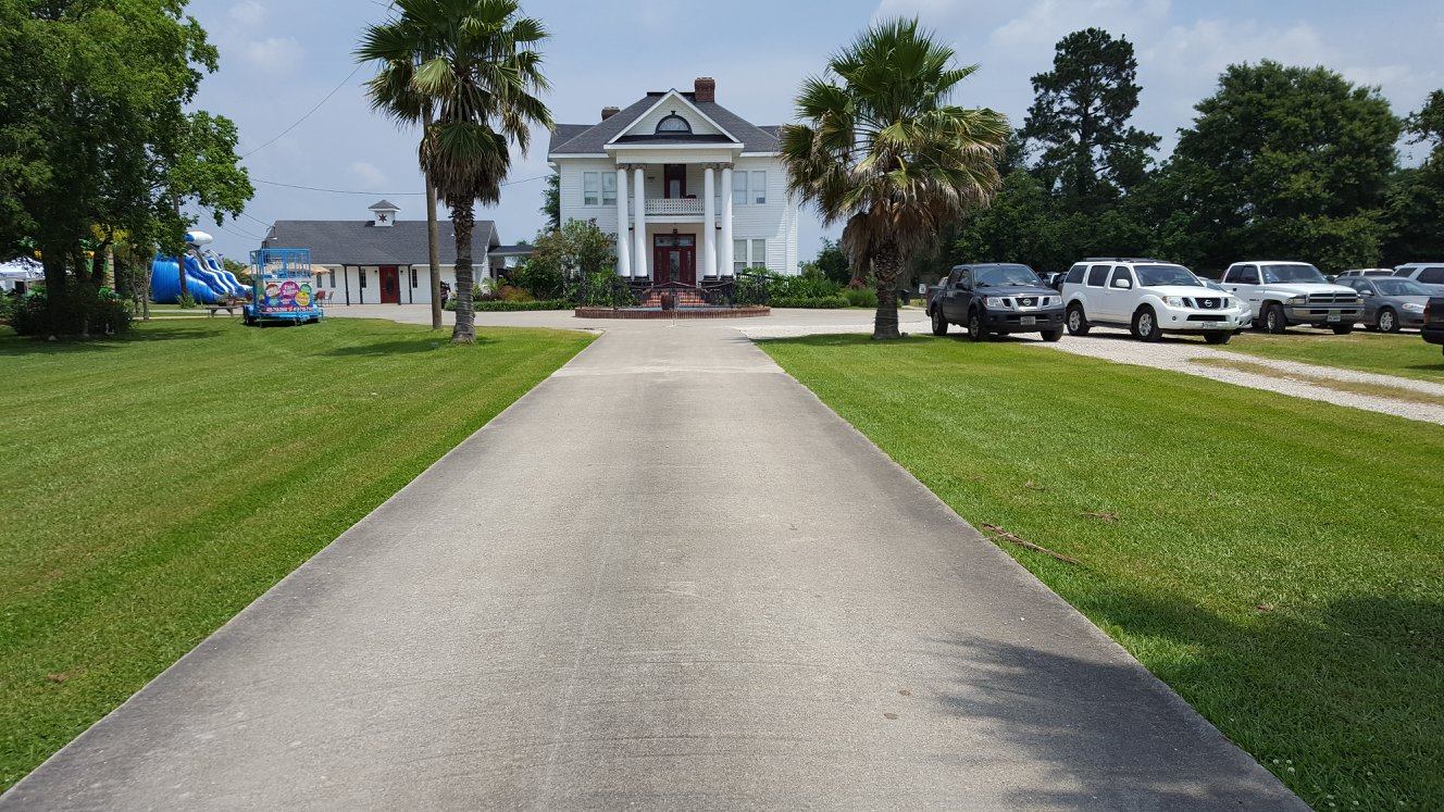 The Beau Reve Mid County TX | SETX Weddings